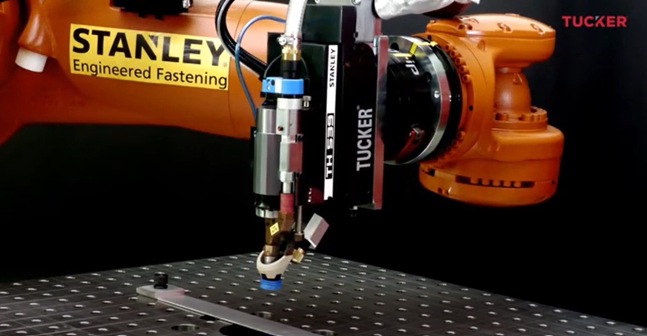 Tucker CleanJet for Aluminum Surfaces | sbdinc.com