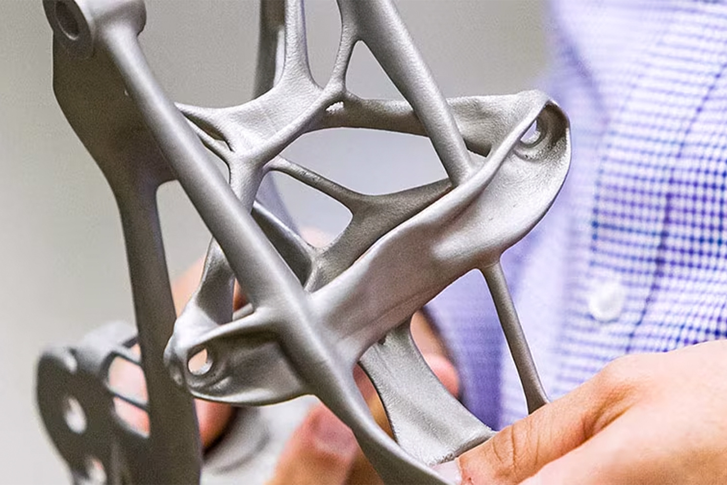 General Motors | Generative Design in Car Manufacturing | Autodesk